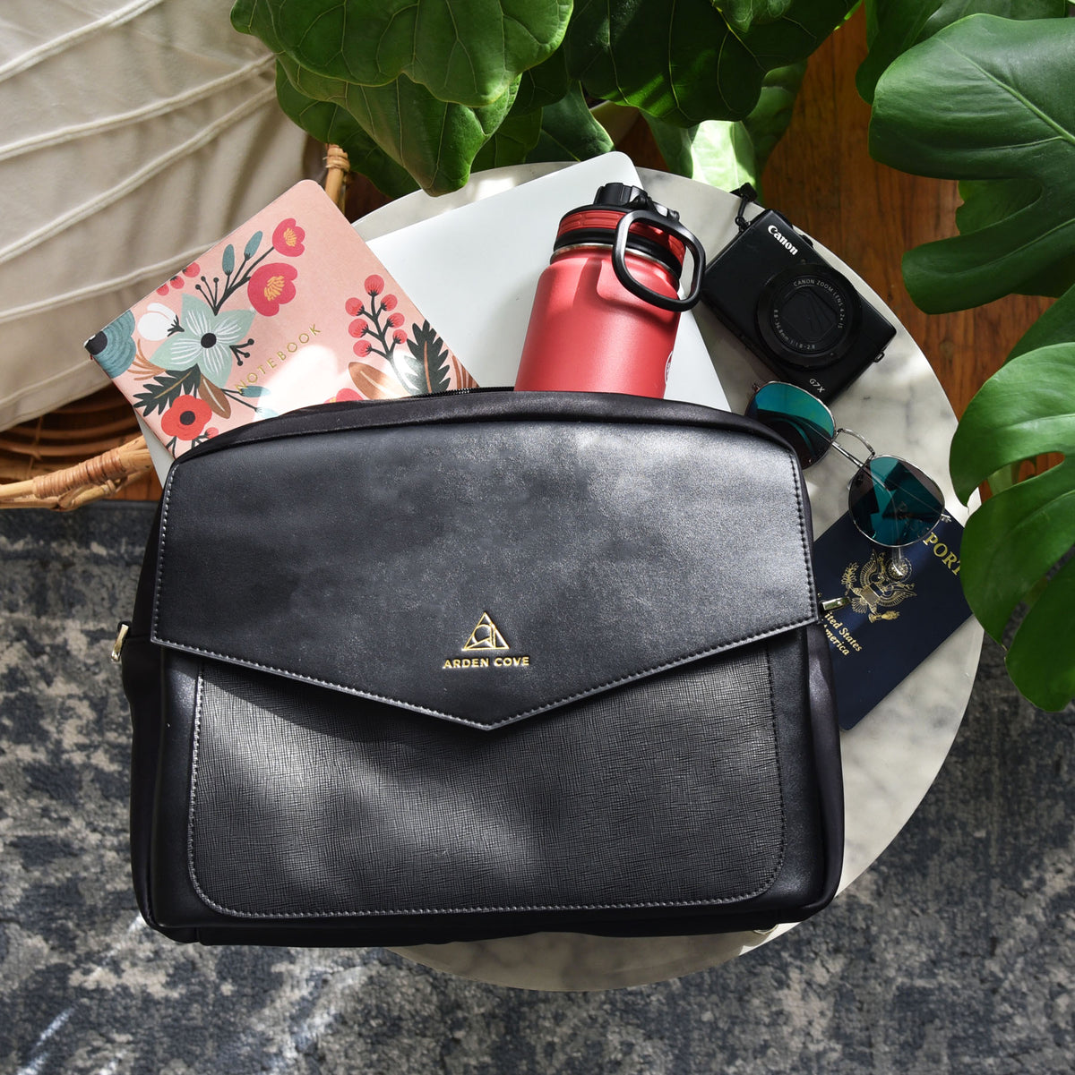 Carryall Tote | Shop the Victoria Travel Tote Bag by Arden Cove